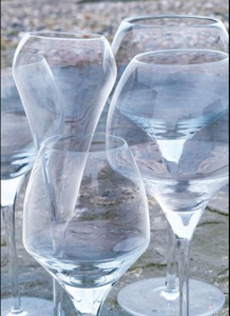 Un descubrimiento: copas de un moderno diseño que no se rompen ni se ...